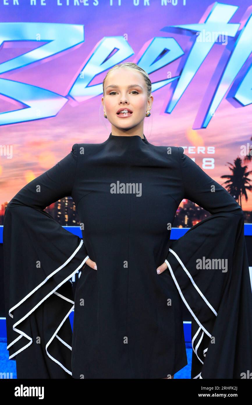 Kinsey wolanski hi-res stock photography and images - Alamy