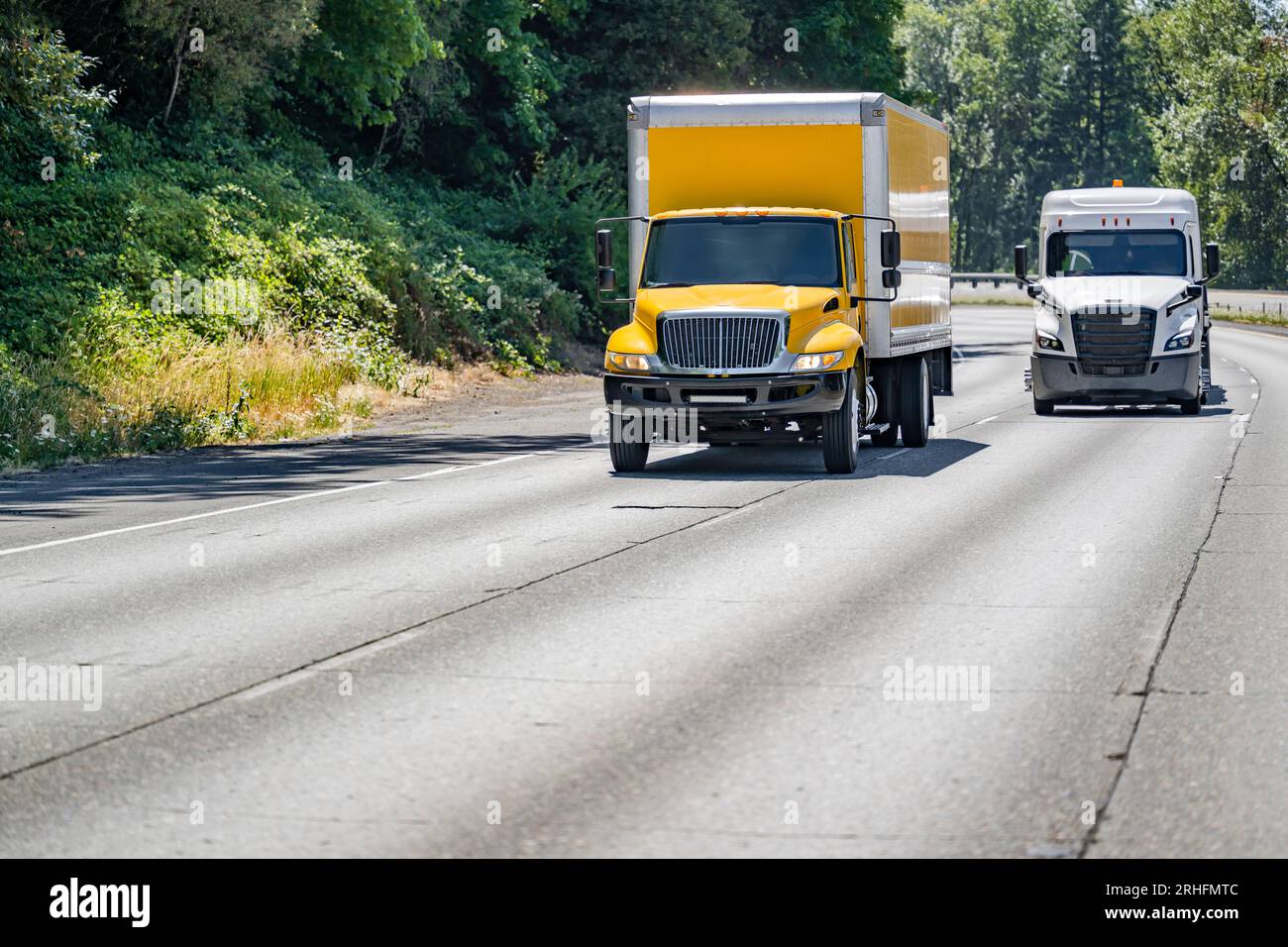 Standard cargo truck hi-res stock photography and images - Alamy