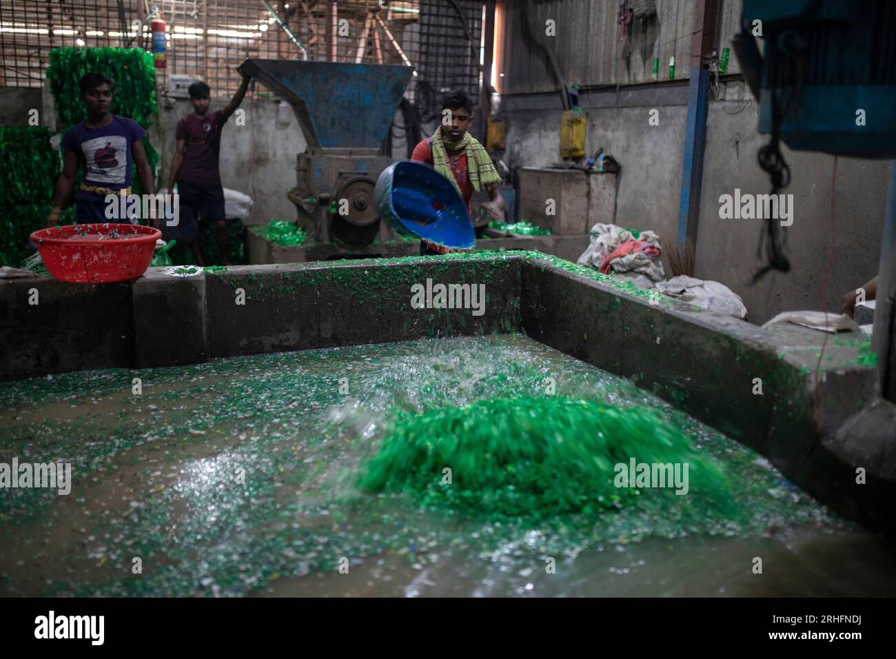 workers work at a plastic recycling plant in Dhaka, Bangladesh Stock ...