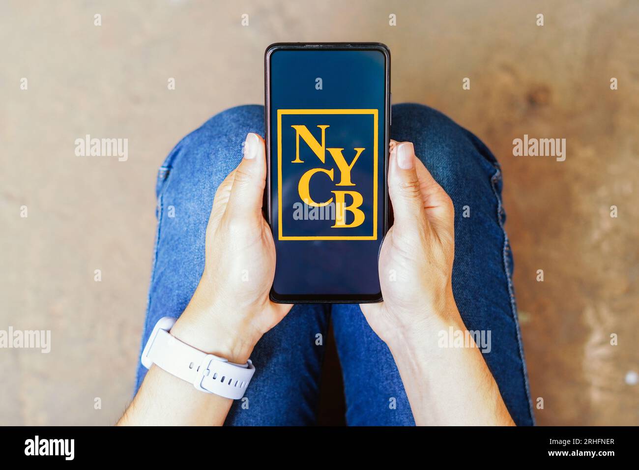Nycb logo hi-res stock photography and images - Alamy