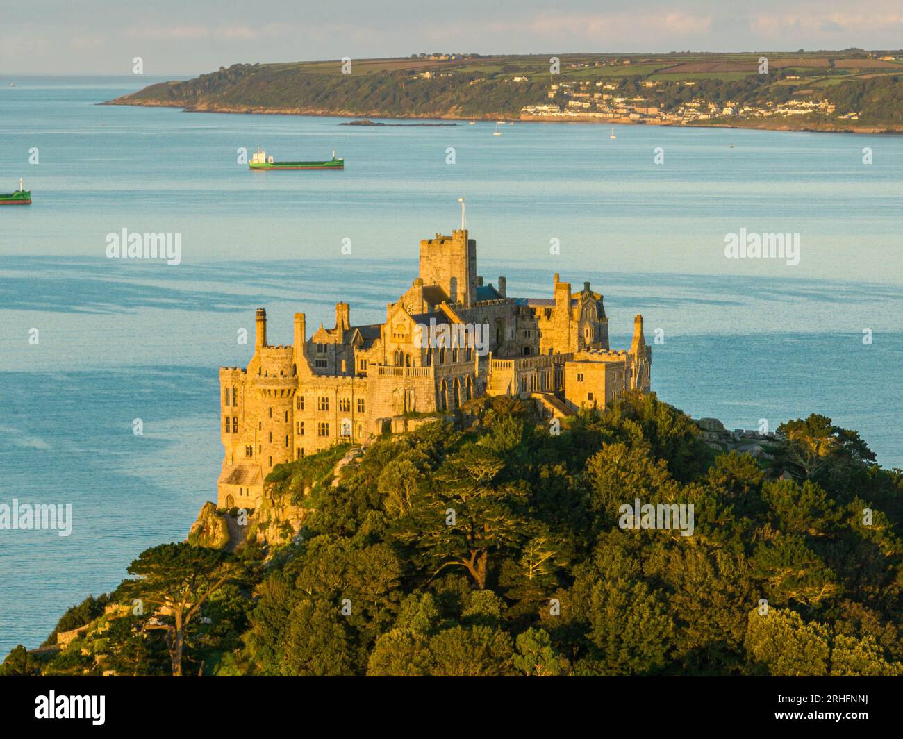 Saint michaels mount castle hi-res stock photography and images - Alamy