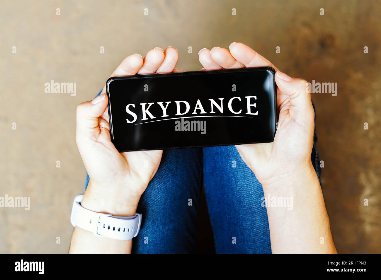 Skydance logo hi-res stock photography and images - Alamy