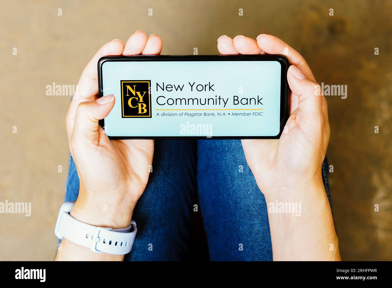Nycb bank hi-res stock photography and images - Alamy