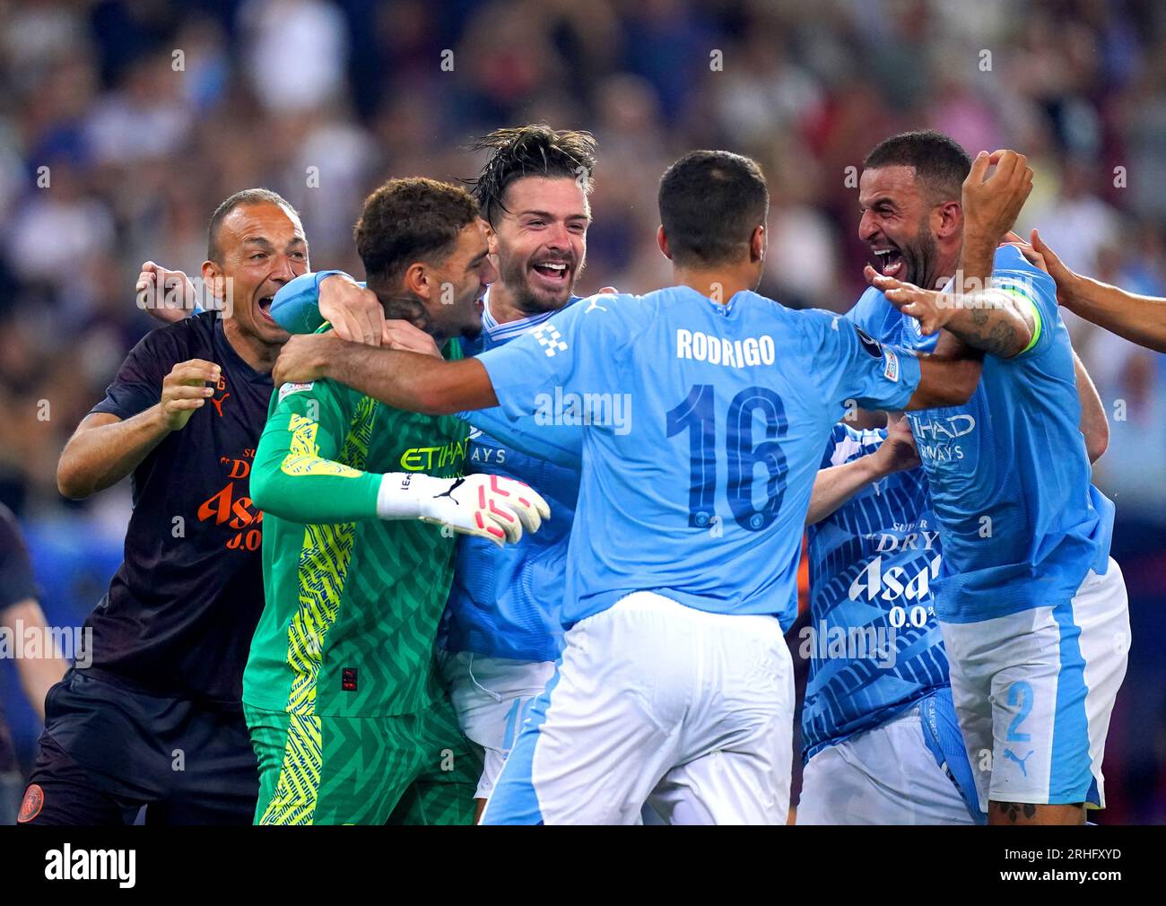 Ederson manchester city celebrate hi-res stock photography and images ...