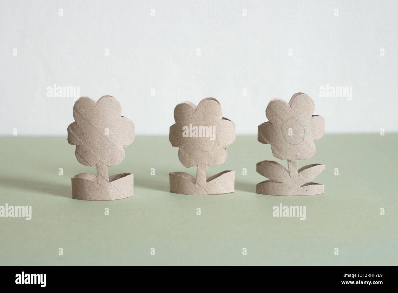 toilet paper roll craft concept for kid and kindergarten, DIY, tutorial ...