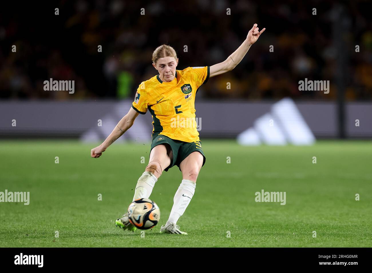 Cortnee vine matildas hi-res stock photography and images - Alamy