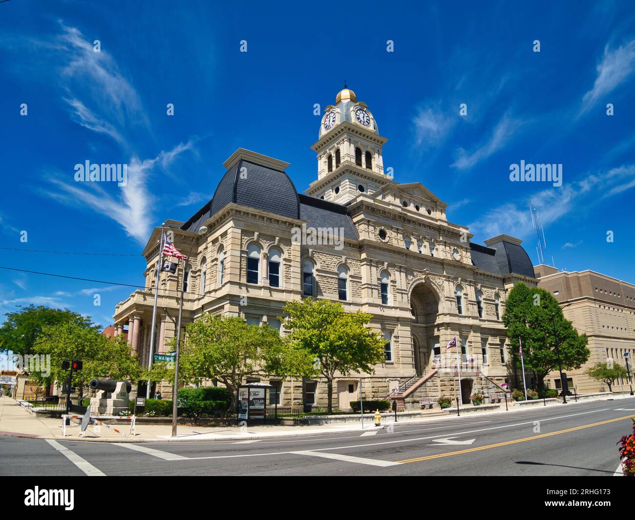 The Allen County Courthouse is located at the corner of North Main ...