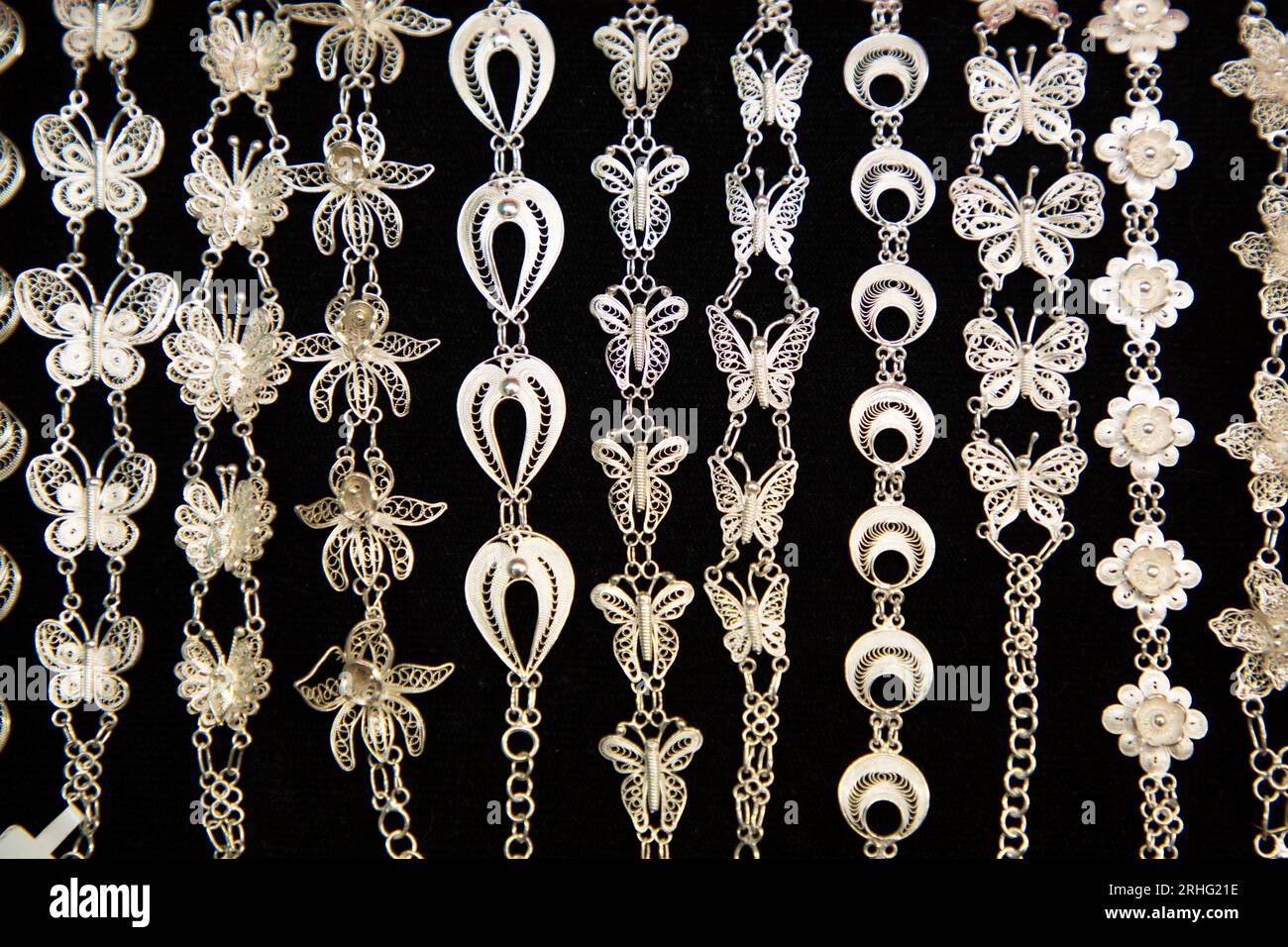 Silver Jewlery, Taxco, Guerrero, Mexico Stock Photo - Alamy