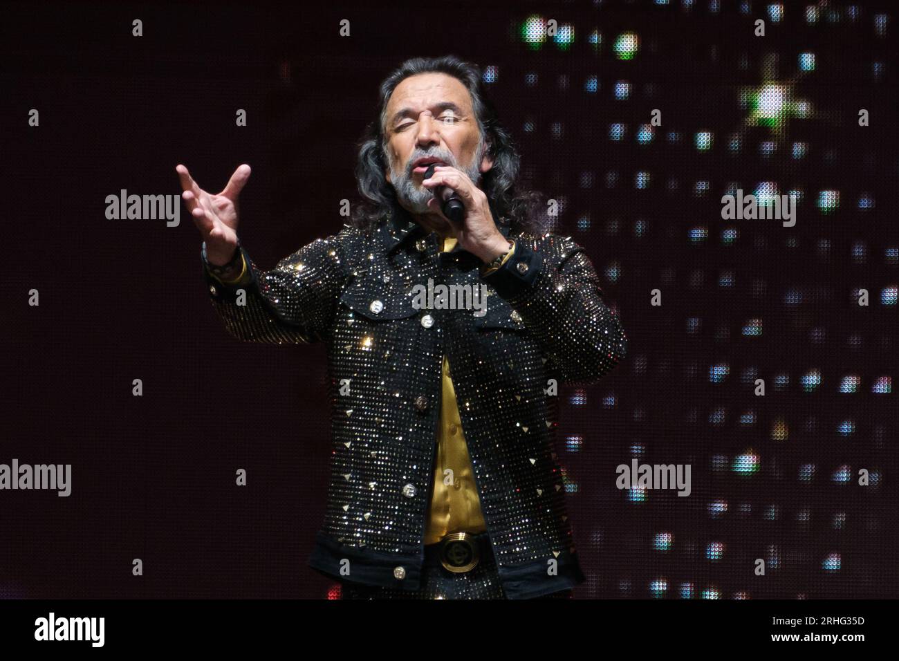 Mexican musician, singer and composer Marco Antonio Solis performs on ...