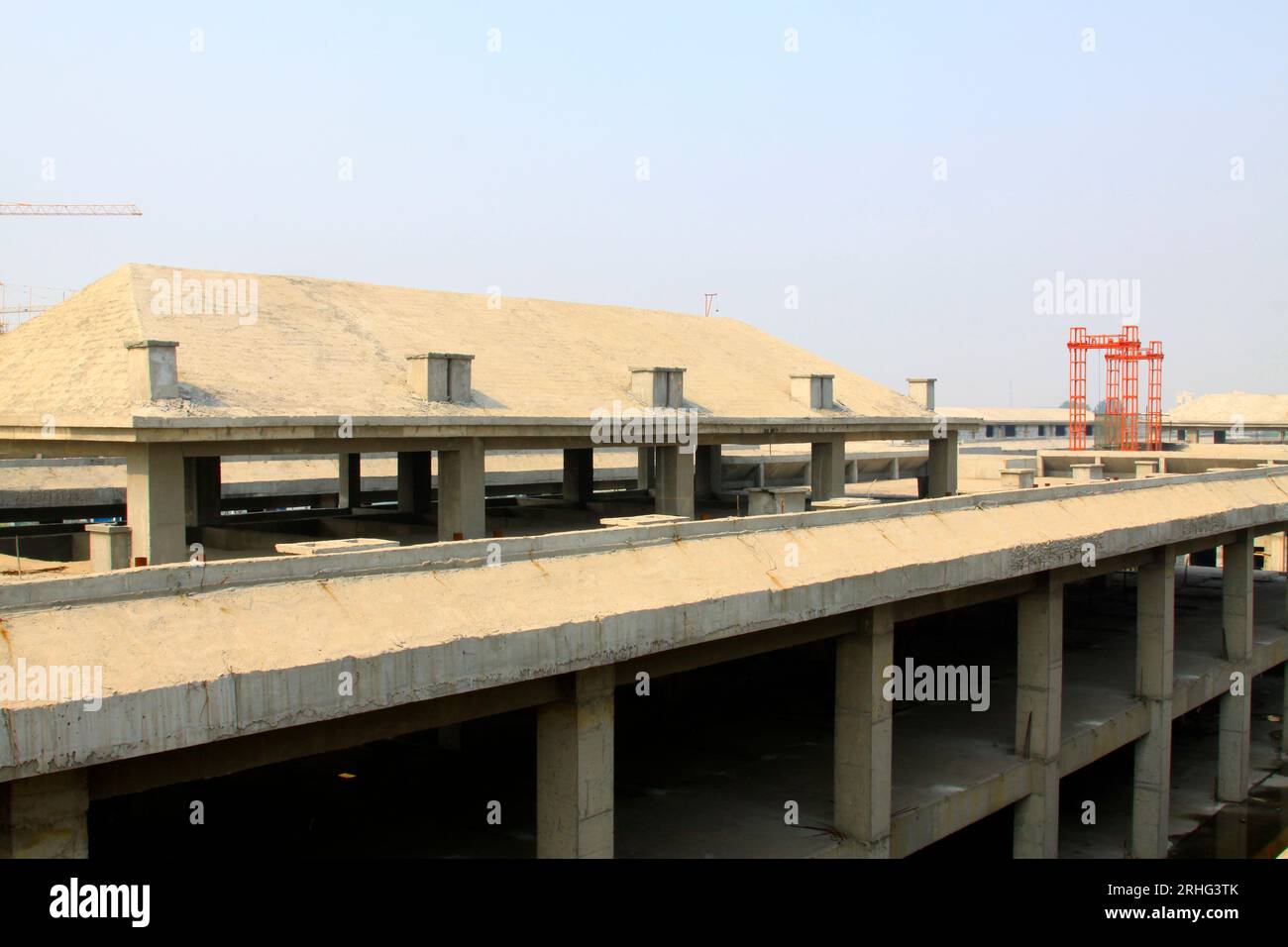 Concrete frame beam closeup hi-res stock photography and images - Alamy