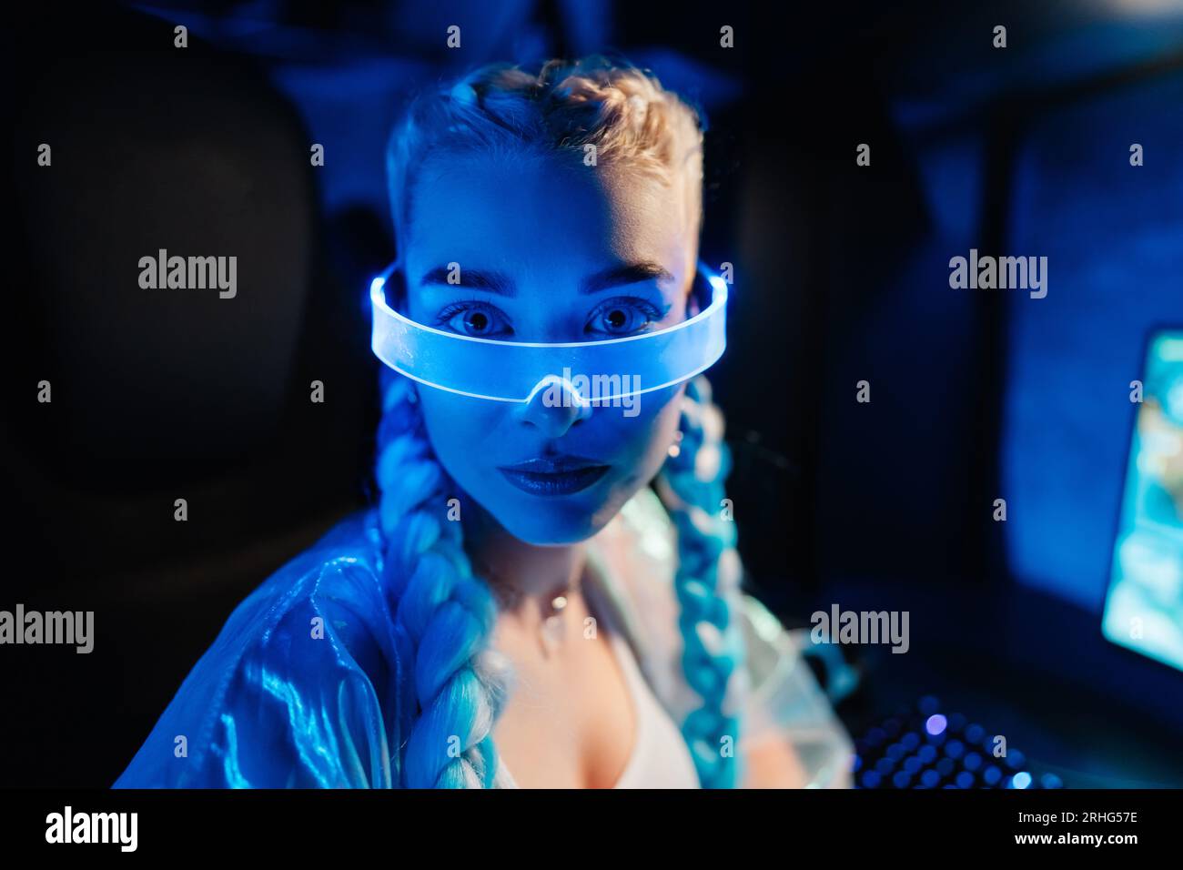 Professional cosplayer hi-res stock photography and images - Alamy