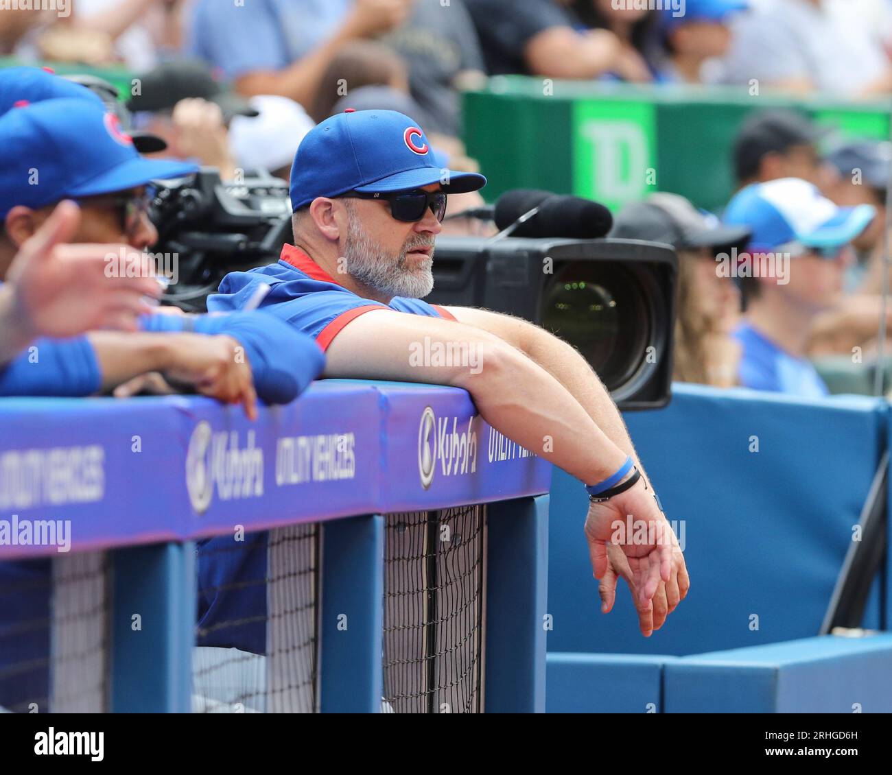 Chicago Cubs manager David Ross (3) during a baseball game against the ...