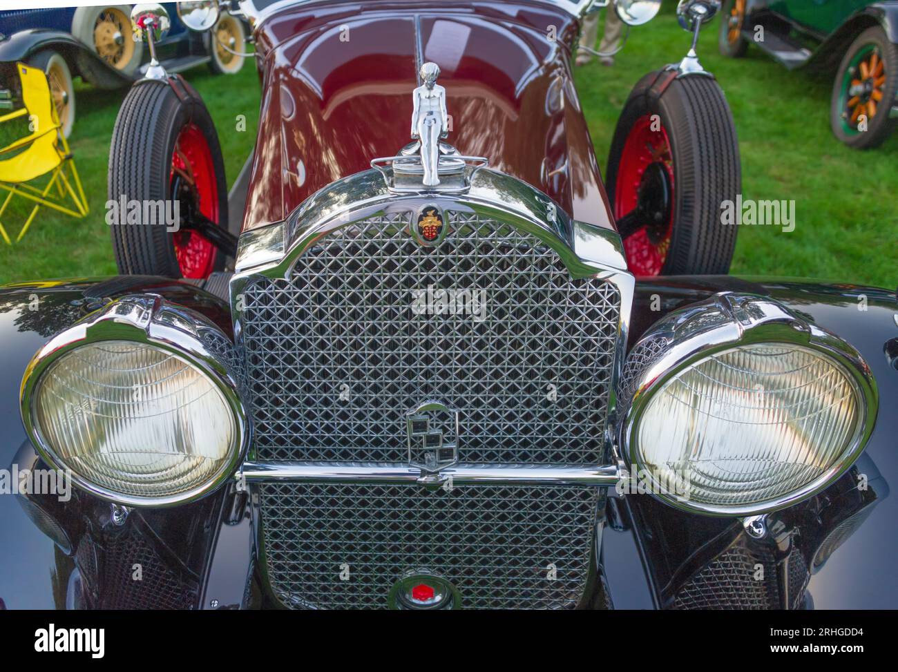 Close-up view of maroon 1930 Packard 745 Deluxe Eight Roadster classic ...