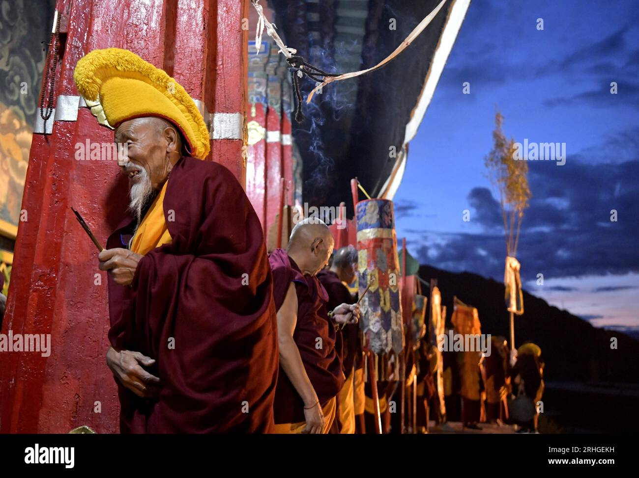 **CHINESE MAINLAND, HONG KONG, MACAU AND TAIWAN OUT** Tibetan monks ...