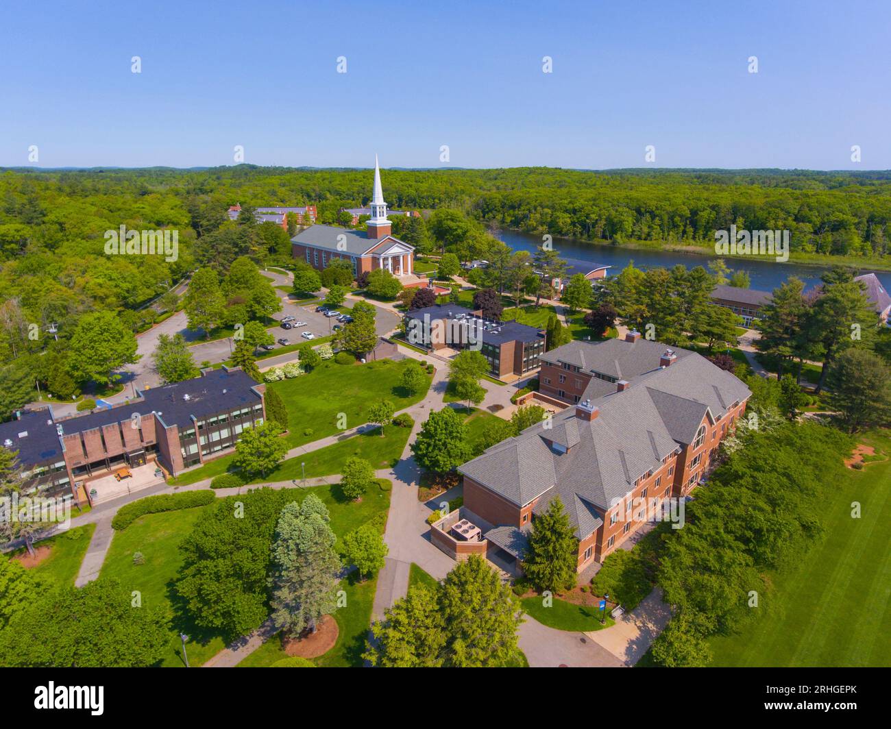 Pond square chapel hi-res stock photography and images - Alamy