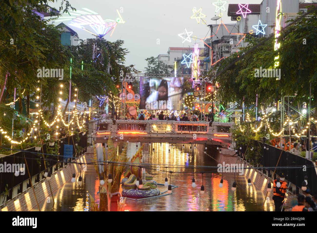 Ong Ang Canal and illuminated Walking Street beautiful on Loi Krathong ...
