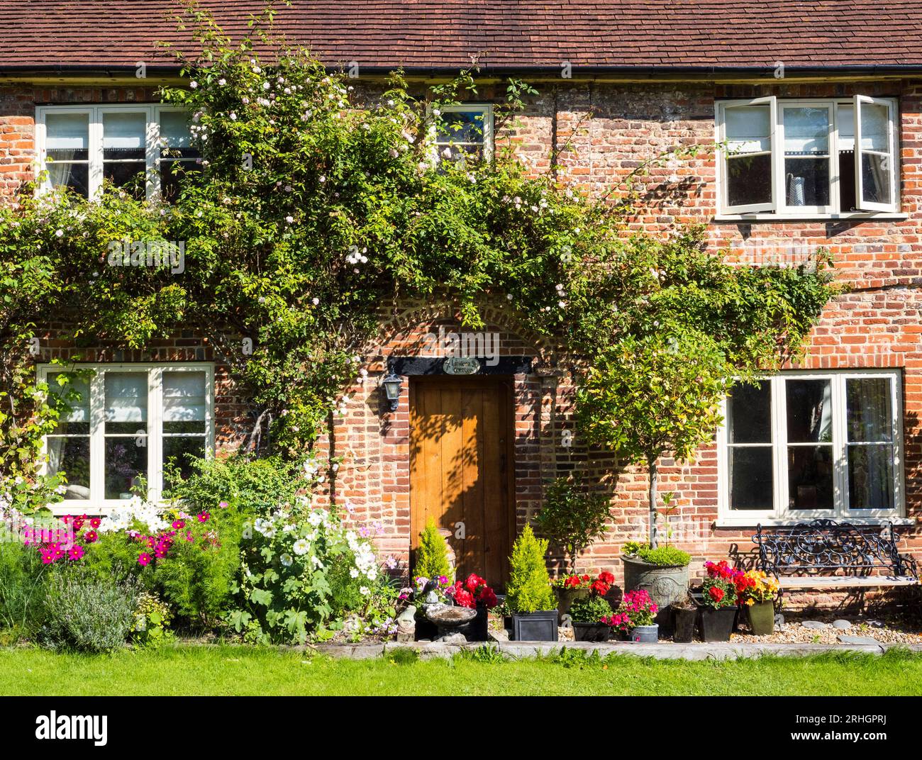 Basing street hi-res stock photography and images - Alamy