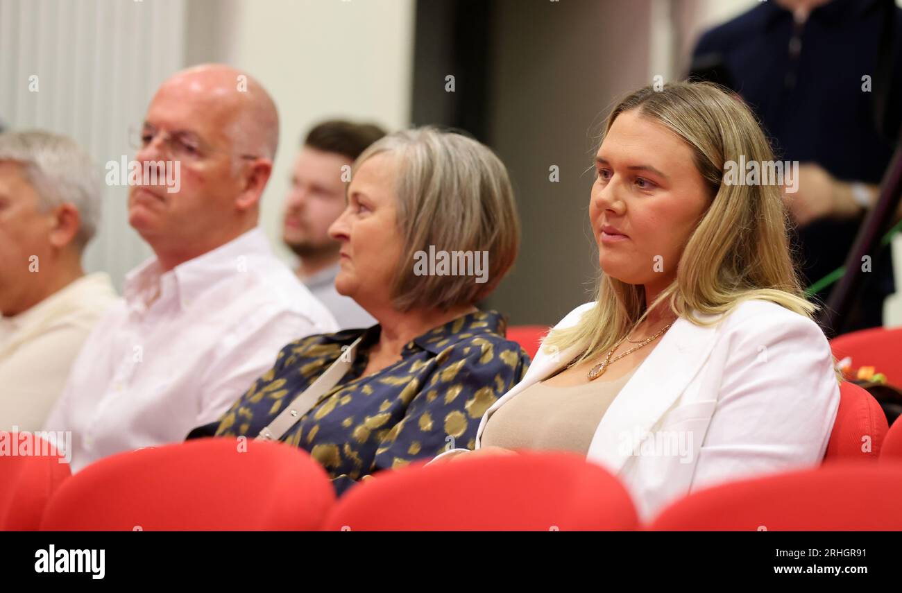 Vater Parick Mutter Kim Kane and Ehefrau von Kane Katie Goodland MUNICH ...