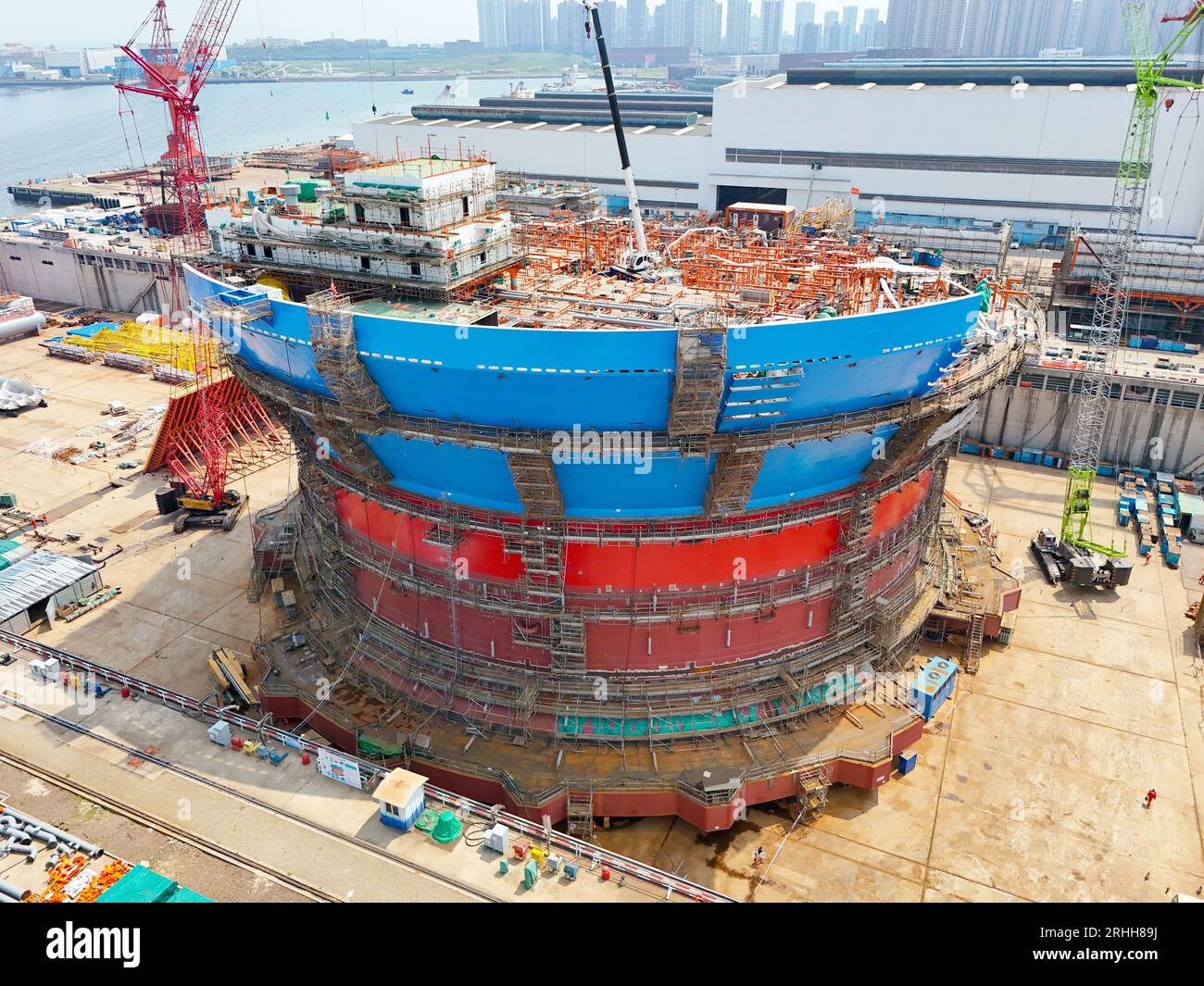 QINGDAO, CHINA - AUGUST 17, 2023 - The hull of Asia's first cylindrical ...