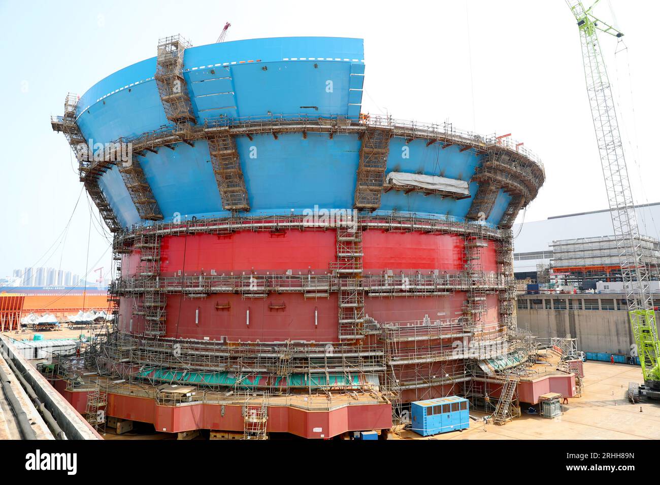 QINGDAO, CHINA - AUGUST 17, 2023 - The hull of Asia's first cylindrical ...