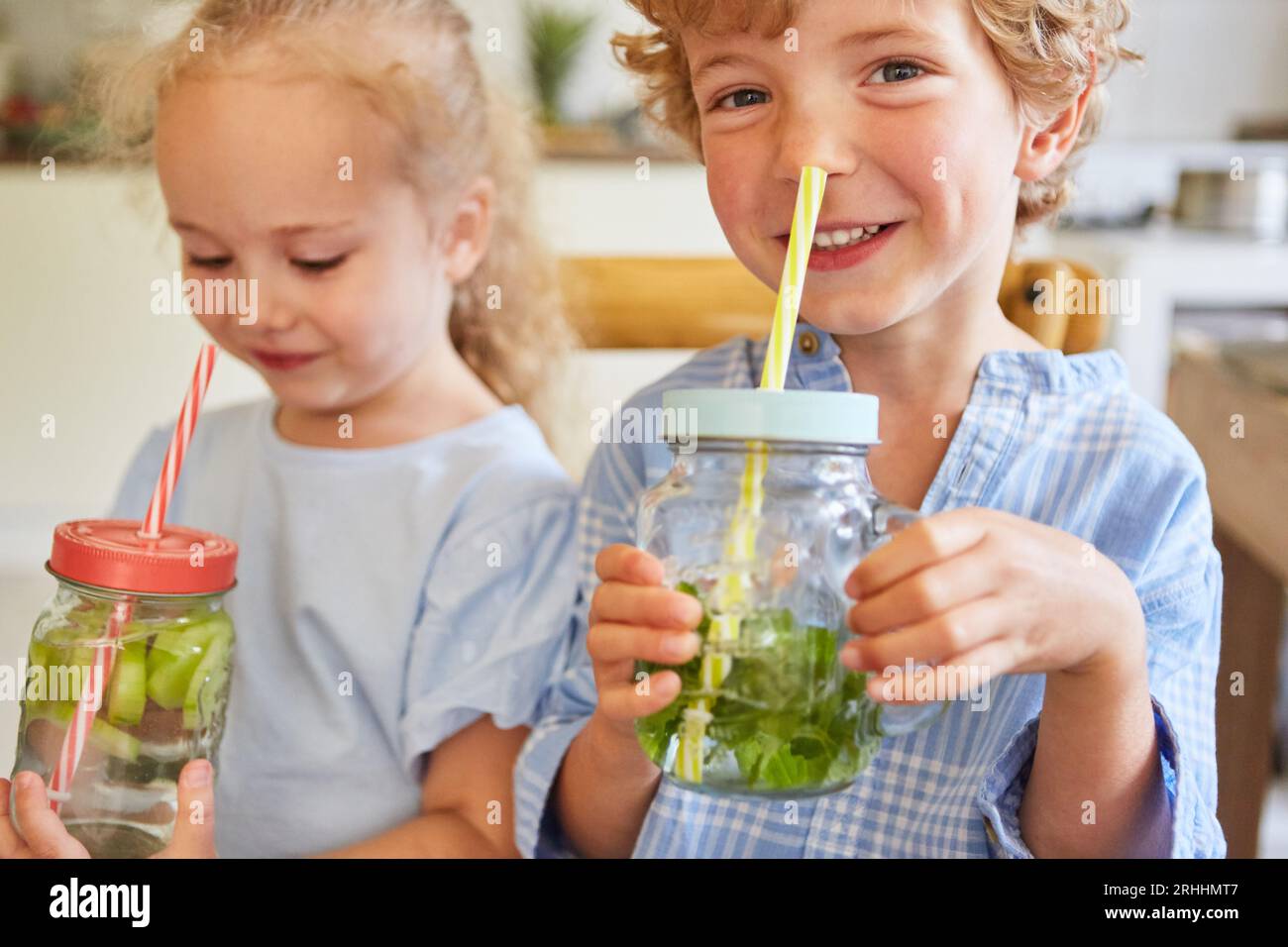 Mason children portrait hi-res stock photography and images - Alamy