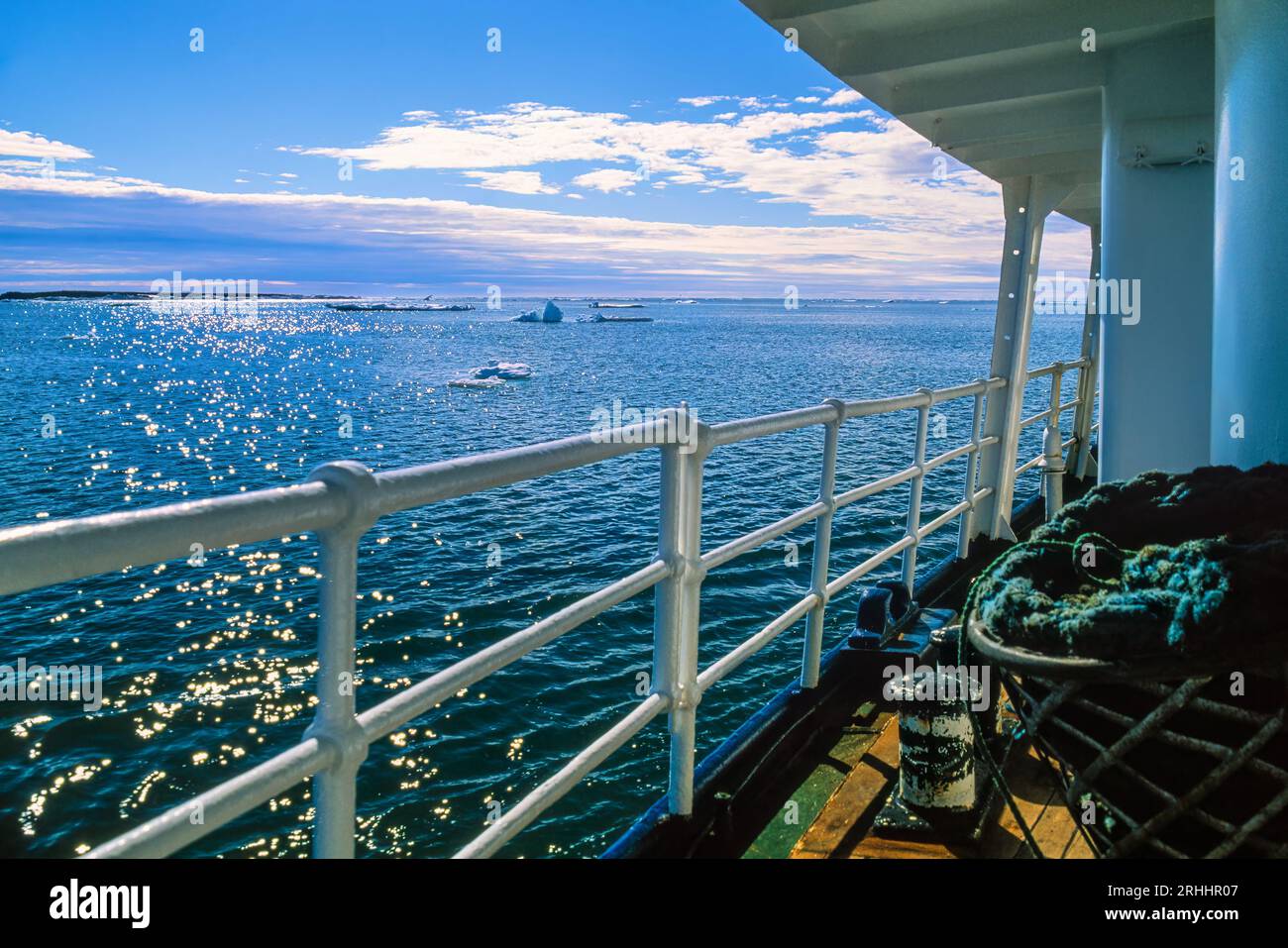 Arctic ocean cruise hi-res stock photography and images - Alamy