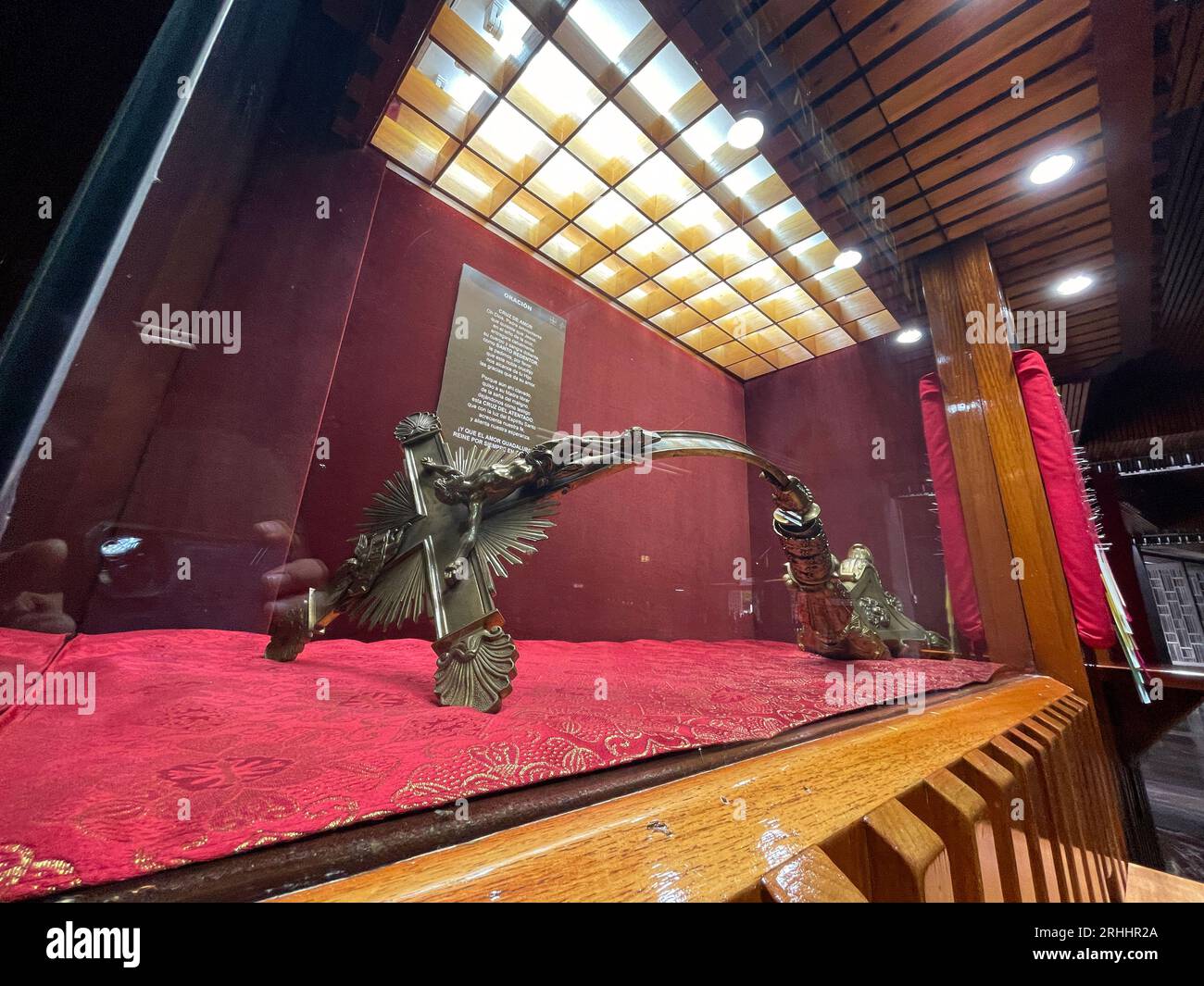 The Holy Christ of the Attack that protected the Virgin of Guadalupe ...