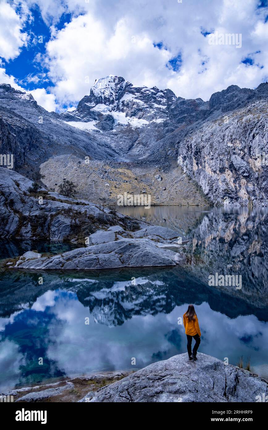 Laguna (lake) Churup, Huascaran National Park, Cordillera Blanca ...