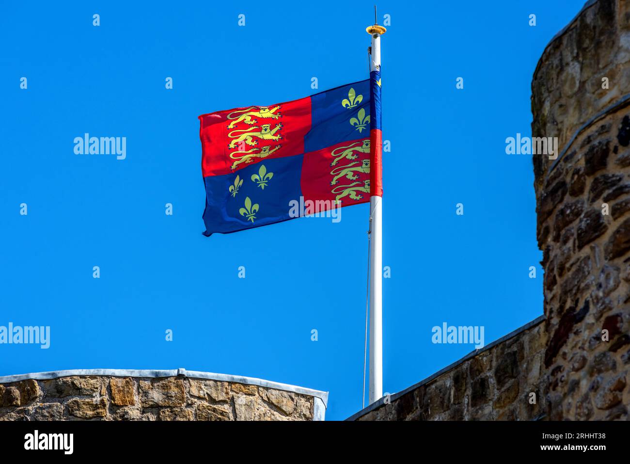 Rye, August 15th 2023: The flag of Queen Elizabeth I at Ypres Tower ...