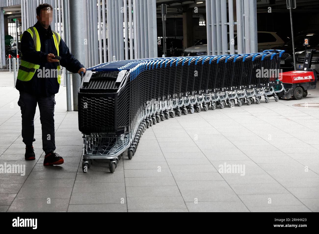 Schiebewagen hi-res stock photography and images - Alamy