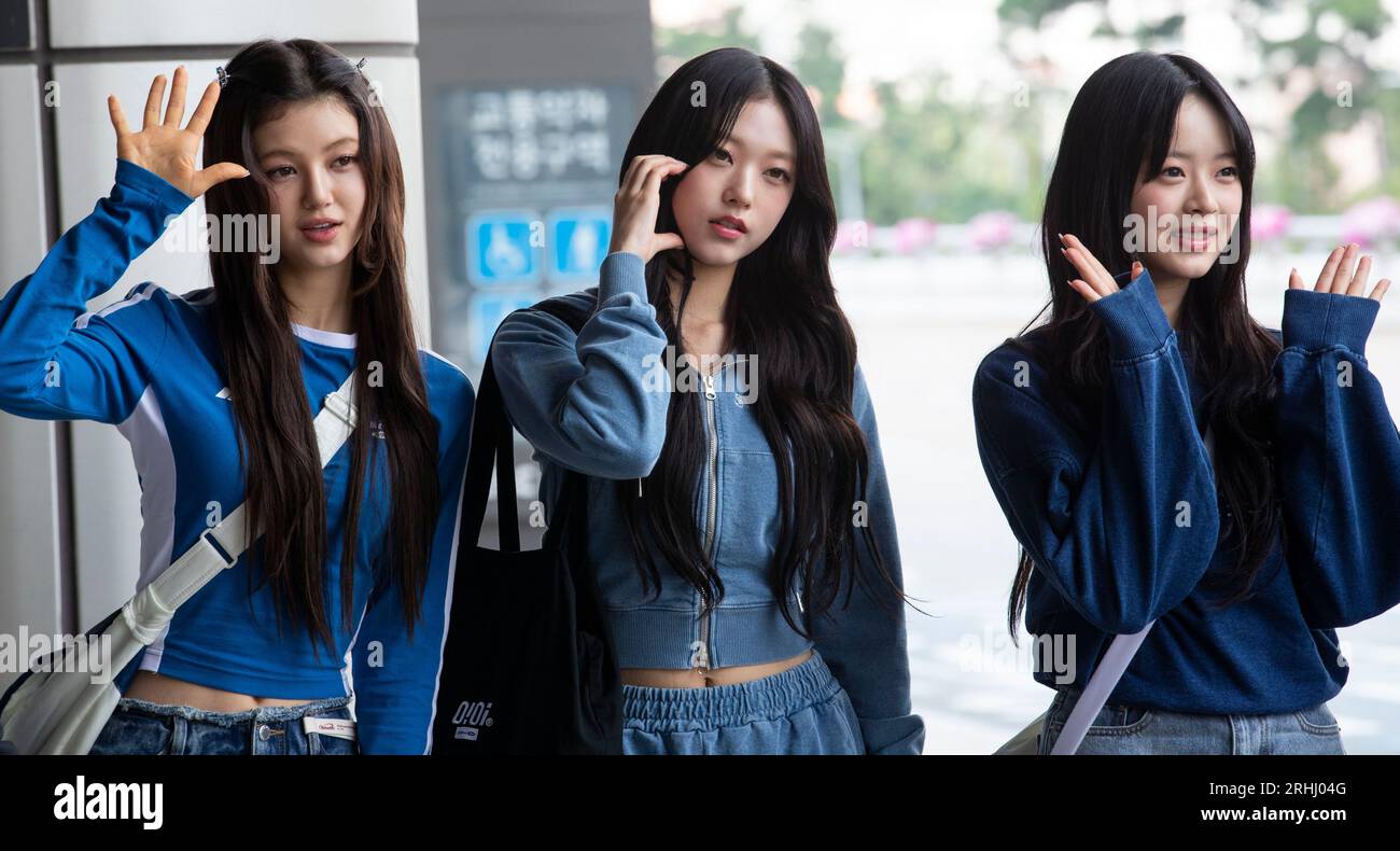 Gimpo, South Korea. , . (L to R) Danielle, Haerin, Hani, South Korean K ...
