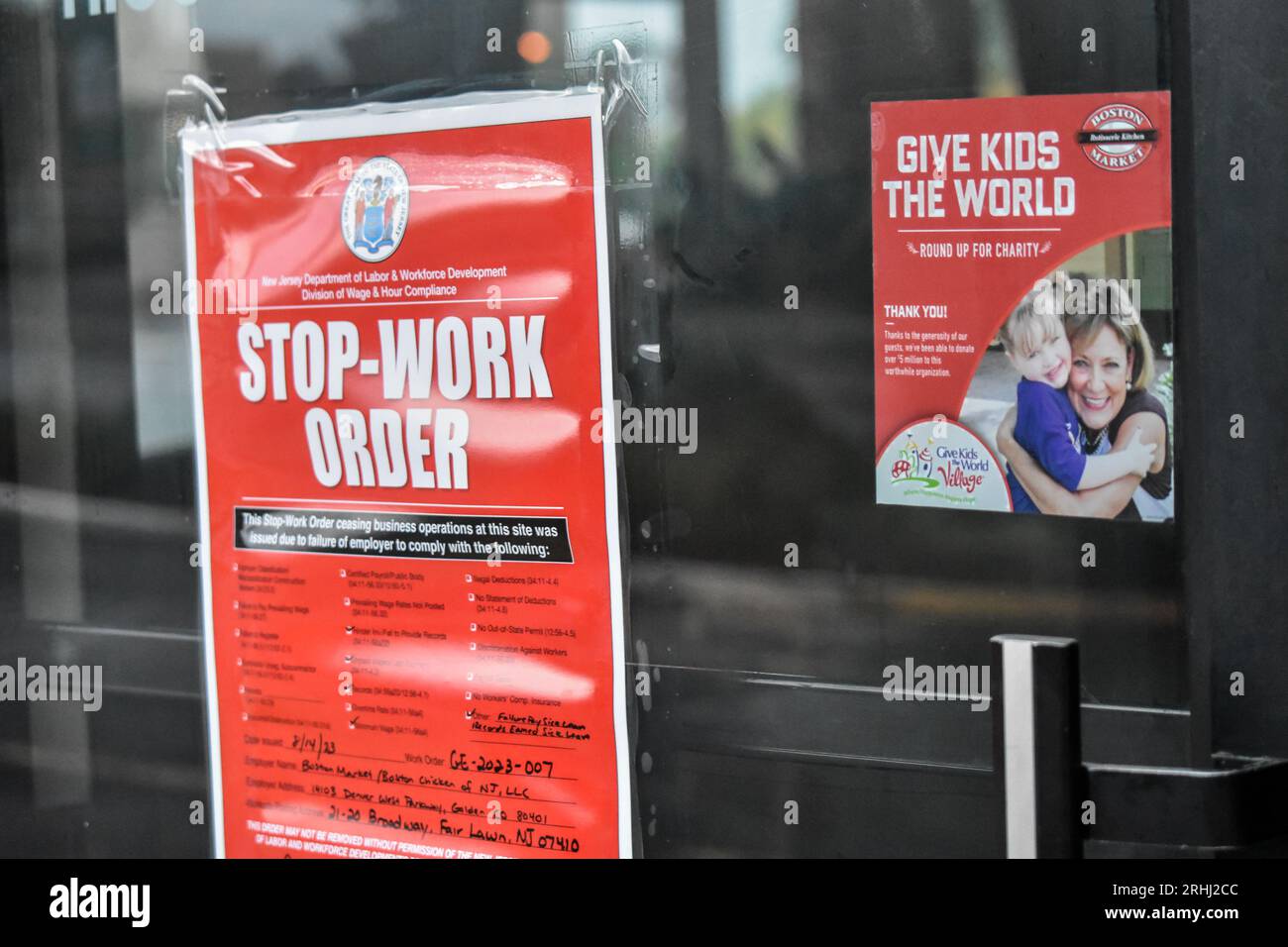 Stop work order hi-res stock photography and images - Alamy