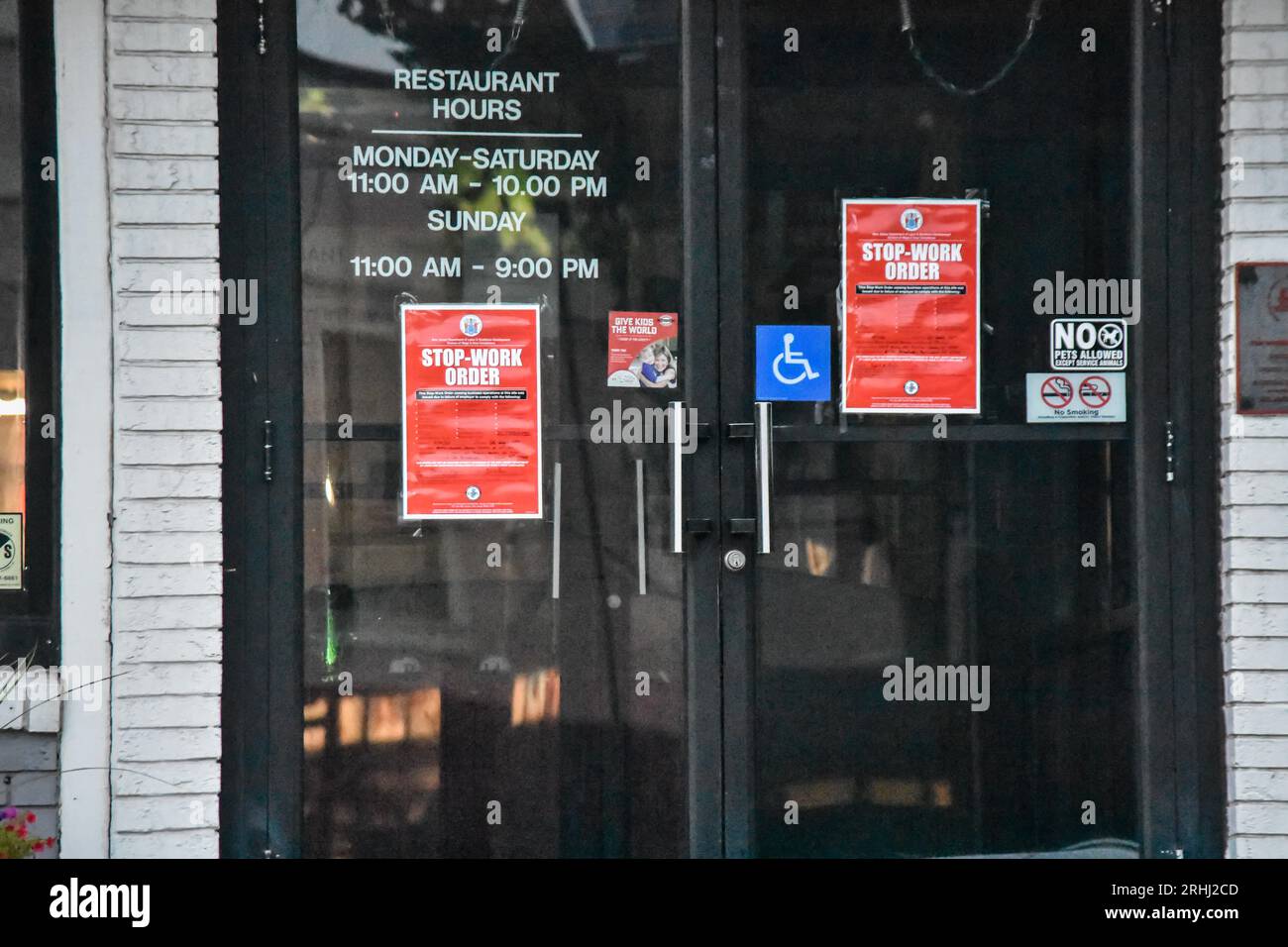 Stop work order hi-res stock photography and images - Alamy