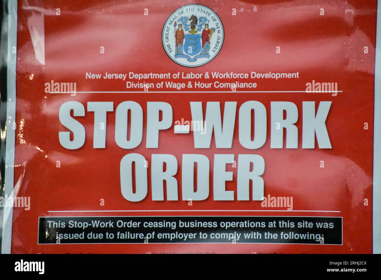 Stop work order signage hi-res stock photography and images - Alamy