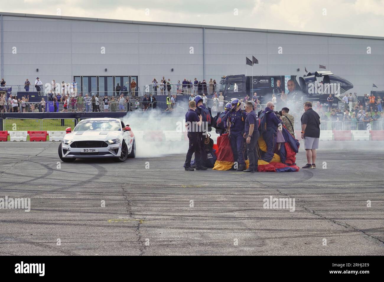 Farnborough, Hants, UK. 17th Aug, 2023. Scenes on the first day of the ...