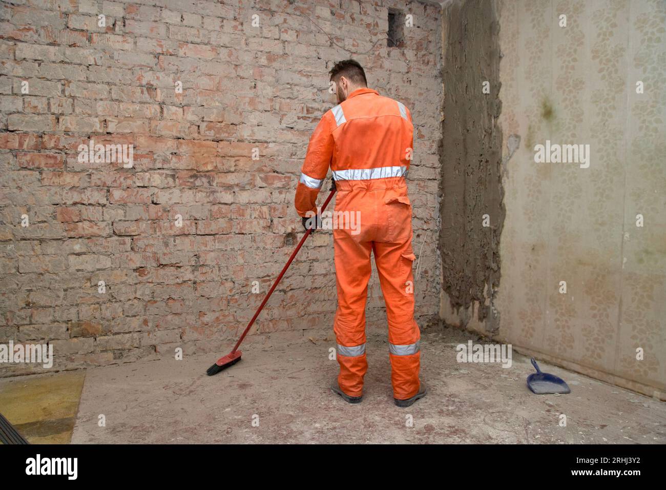 Construction site cleaning hi-res stock photography and images - Alamy
