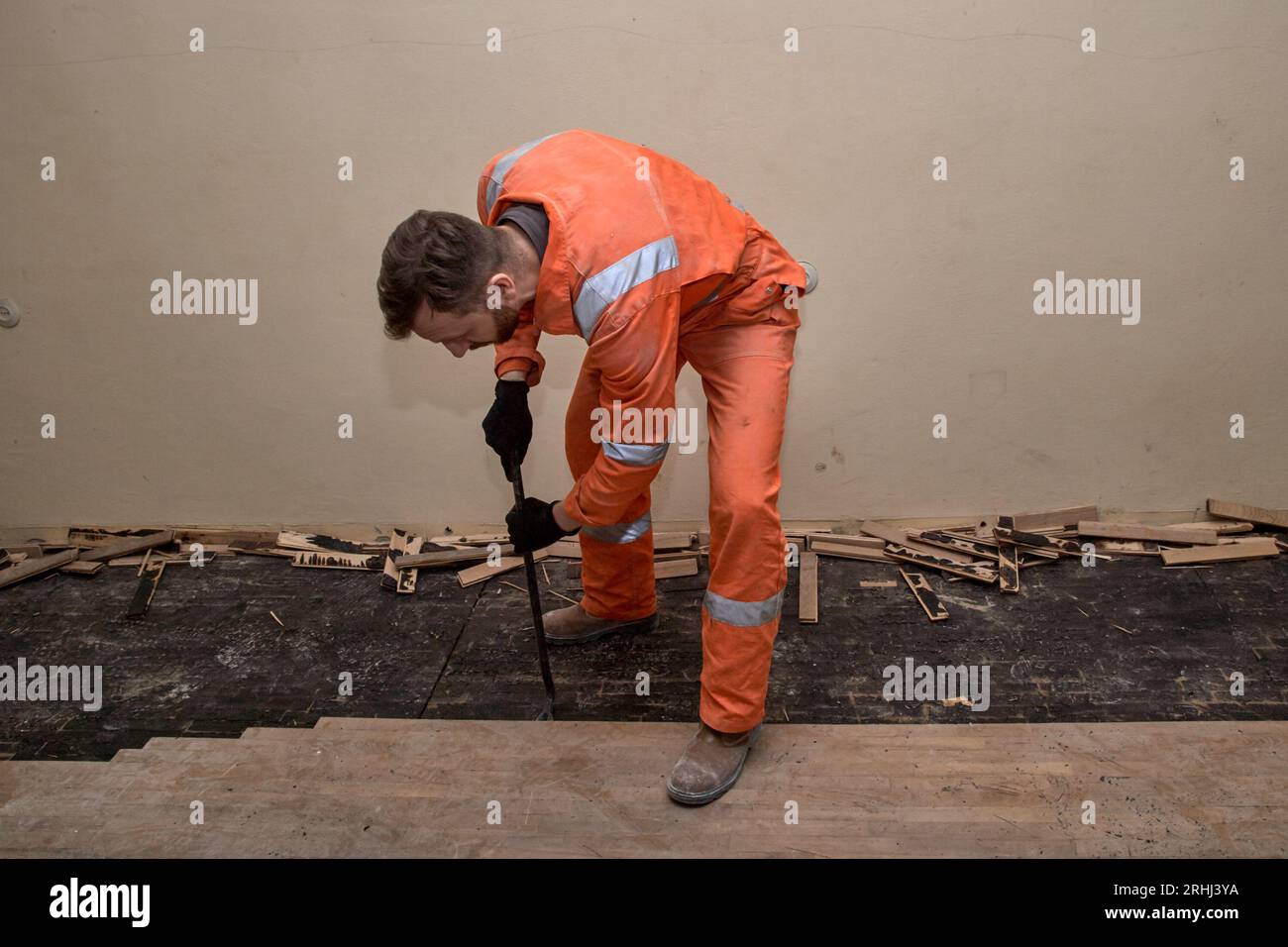 Parquet wood construction hi-res stock photography and images - Alamy