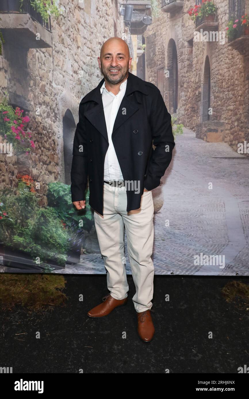 George basha hi-res stock photography and images - Alamy