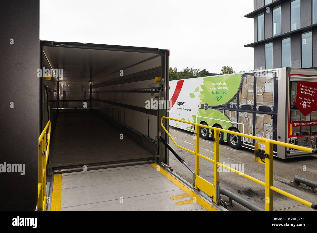 Remorques deux etages hi-res stock photography and images - Alamy