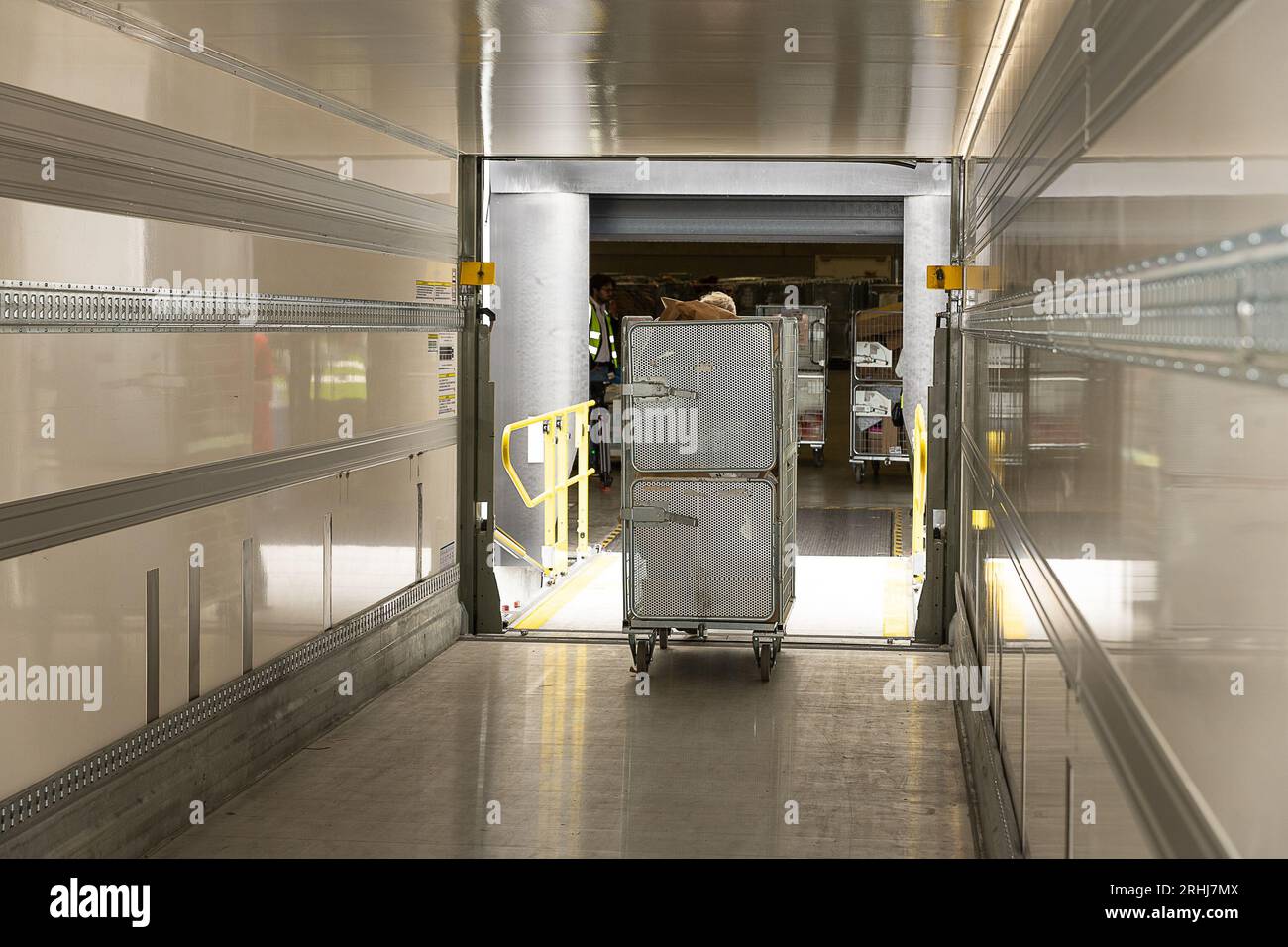 Remorques deux etages hi-res stock photography and images - Alamy