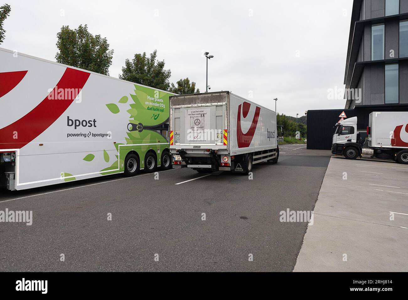 Remorques deux etages hi-res stock photography and images - Alamy