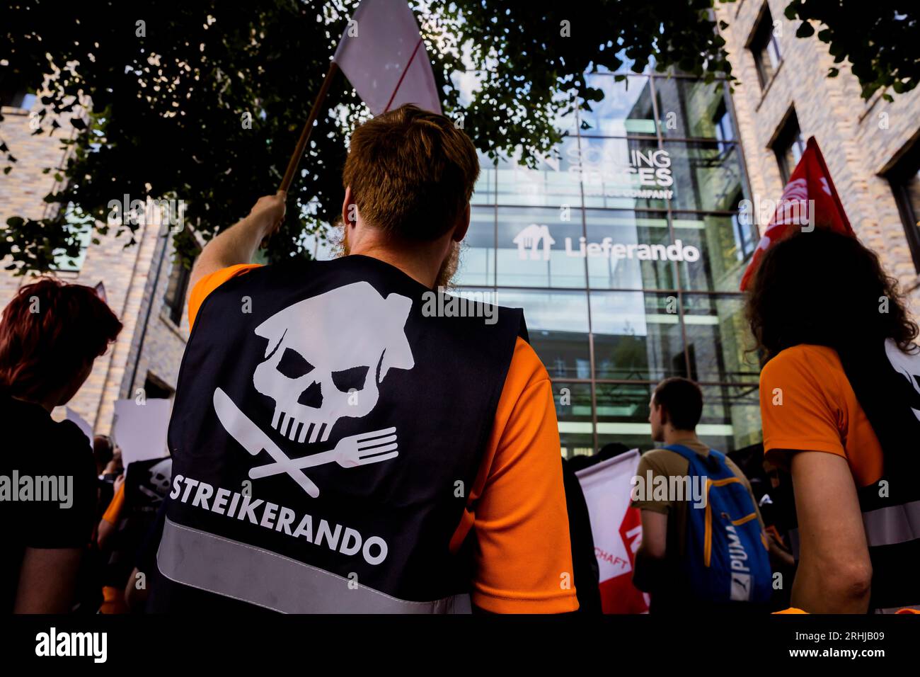 Berlin, Germany. 17th Aug, 2023. Participants of a rally for the strike ...