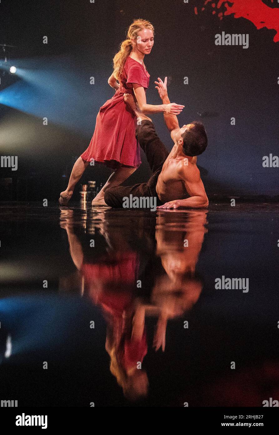 Minotaur edinburgh international festival hi-res stock photography and ...