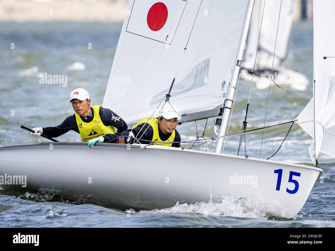 SCHEVENINGEN - Japan's Keiju Okada and Miho Yoshioka in action during ...