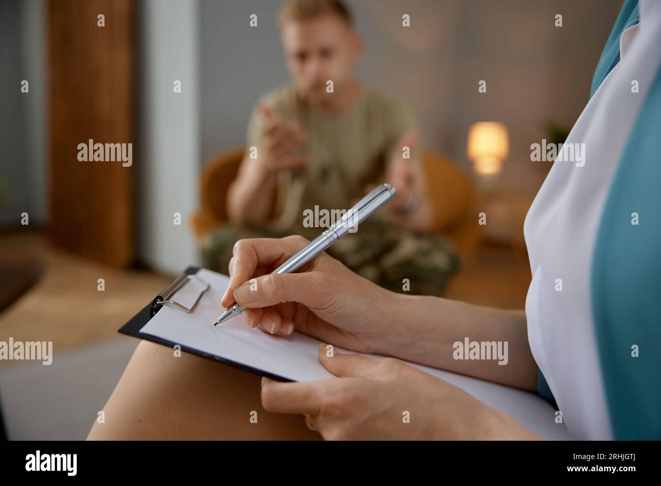 Military man writing hi-res stock photography and images - Alamy