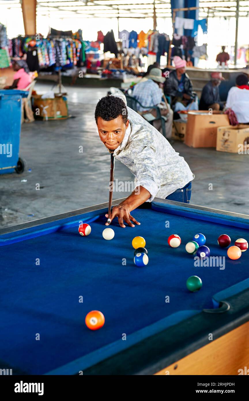 English pool table hi-res stock photography and images - Alamy
