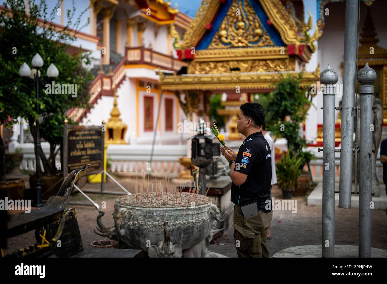 Wat na pradu hi-res stock photography and images - Alamy