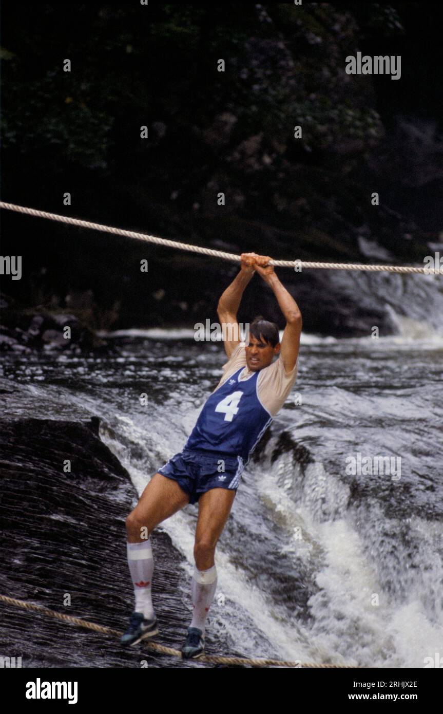 Fell running hi-res stock photography and images - Alamy