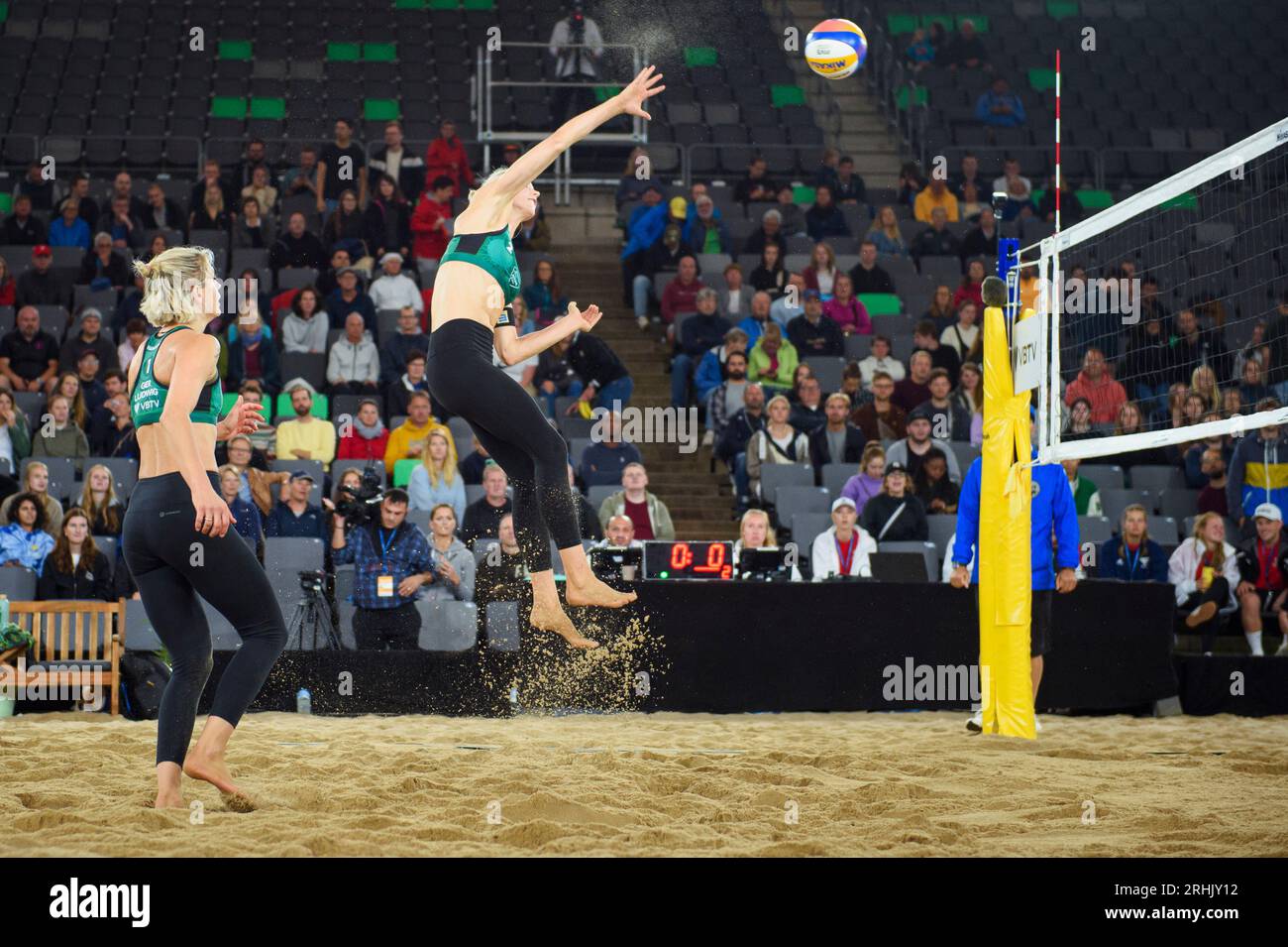 Louisa lippmann volleyball hi-res stock photography and images - Alamy