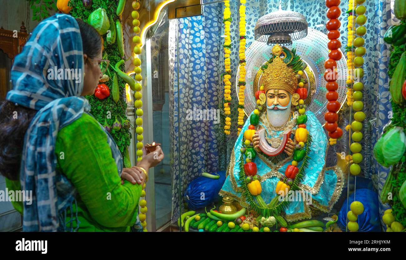 Lord jhulelal hi-res stock photography and images - Alamy